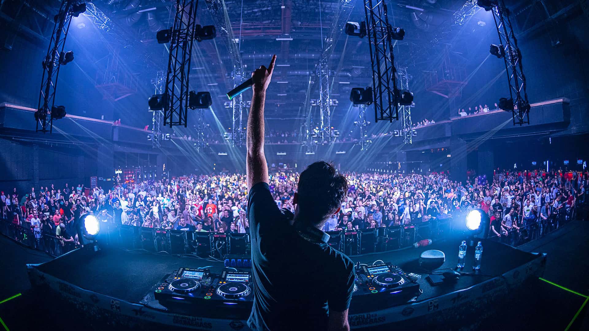 A Look Into Muzz s Wide reaching Definition Of Bass Music We Are Studio A Look Into Muzz s Wide reaching Definition Of Bass Music We Are Studio